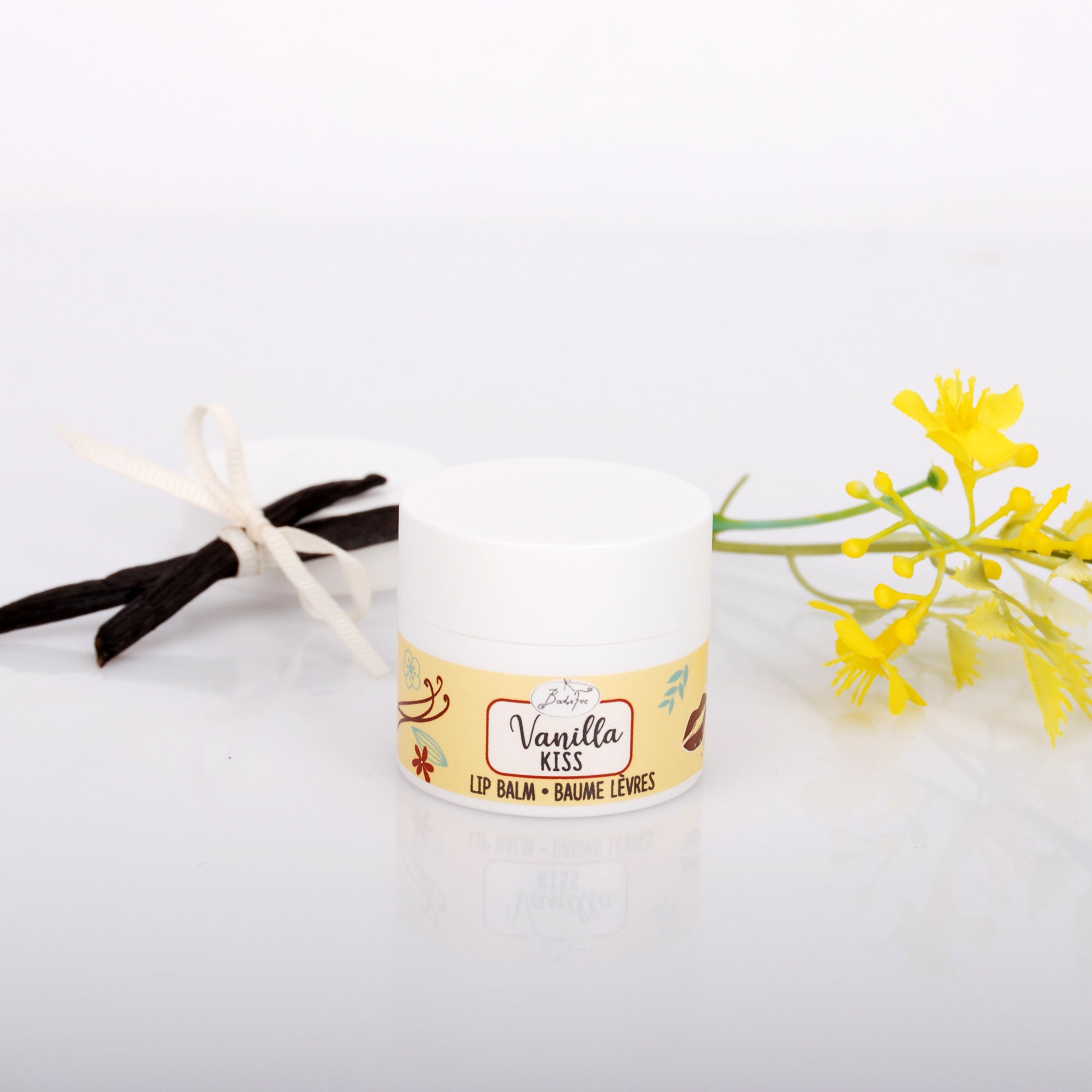 Lippenbalsam Vanilla Kiss – mit Bienenwachs & natürlichem Duft, mikrop ...